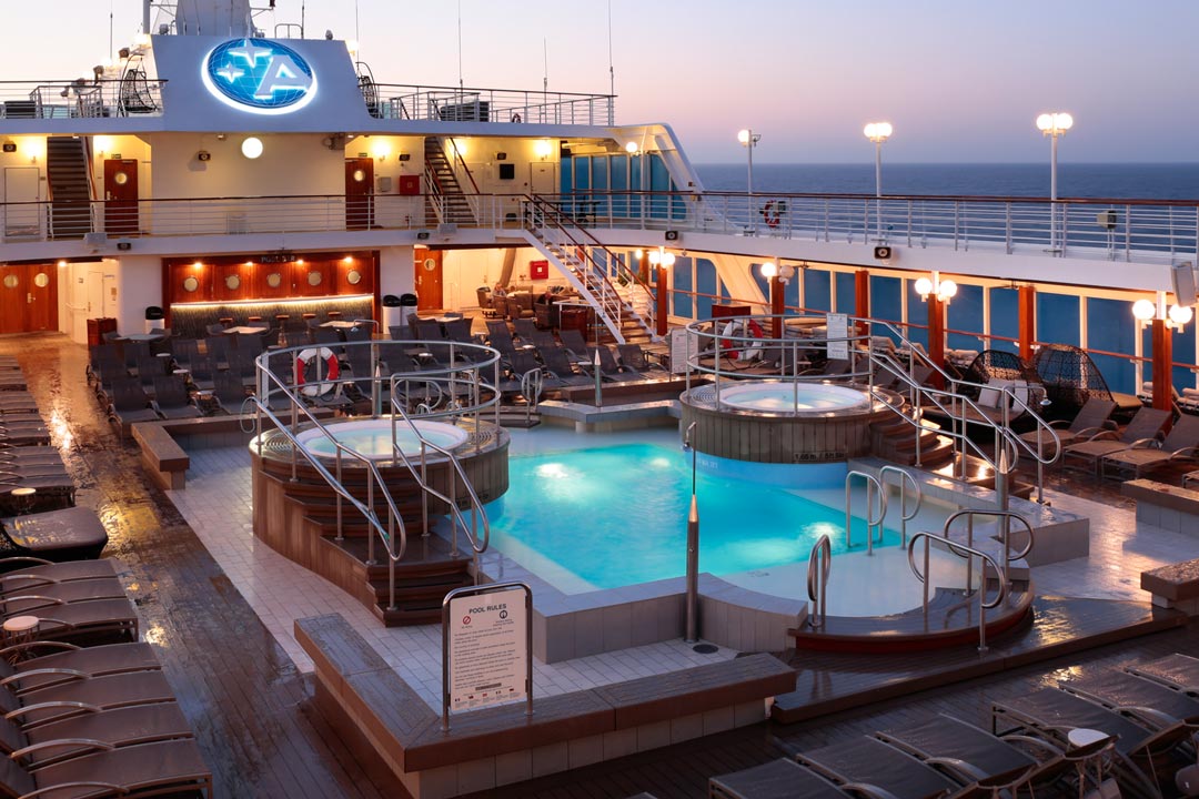 Azamara Quest Reviews and Ship Details | LuxuryOnly Cruises