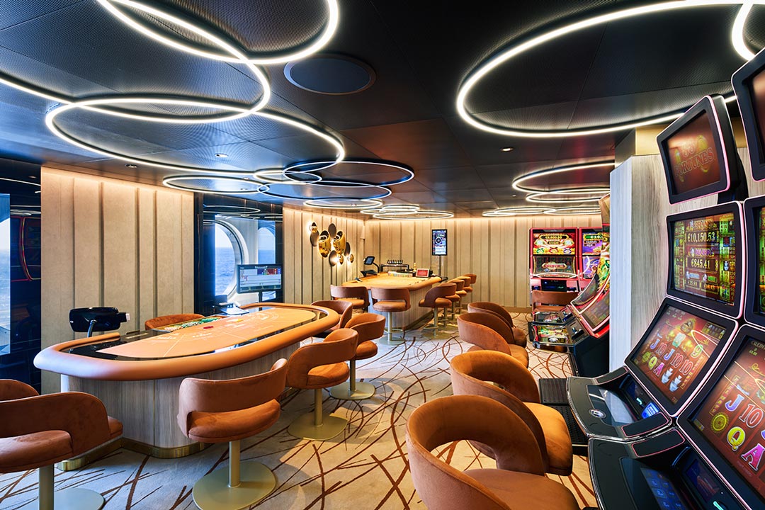 Explora II Reviews and Ship Details | LuxuryOnly Cruises