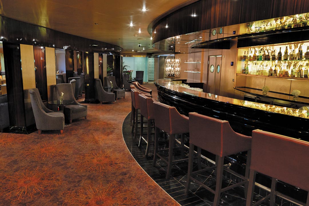 7 Night Lush Islands & Lovely Shores on Seven Seas Mariner | LuxuryOnly ...